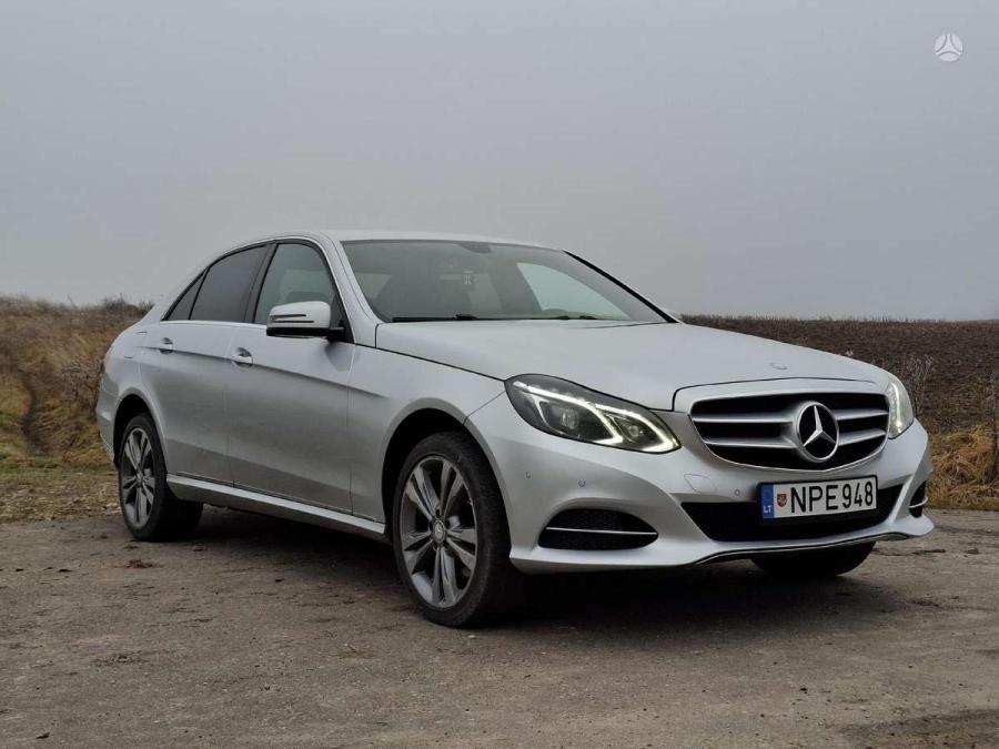 Pelēks Mercedes-Benz E 350 2015 Viļņa, ar dzinēja tilpumu 3.00 L un nobraukumu 239 tūkst. km par 11900 €, foto 13 vietnē AUTOMOTO.COM.LV