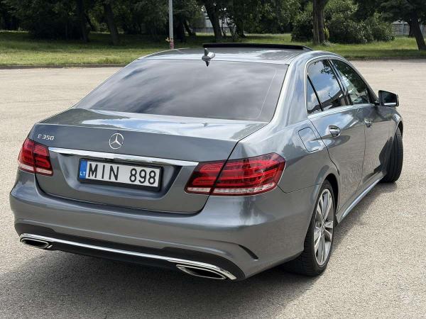 Grey Mercedes-Benz E 350 2016 in Klaipeda, with an engine capacity of 3.50 L and mileage of 229 thousand km for 13800 €, photo 4 on AUTOMOTO.COM.LV