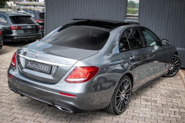 Pelēks Mercedes-Benz E 350 2016 Tukums, ar dzinēja tilpumu 3.00 L un nobraukumu 158 tūkst. km par 21990 €, foto 7 vietnē AUTOMOTO.COM.LV