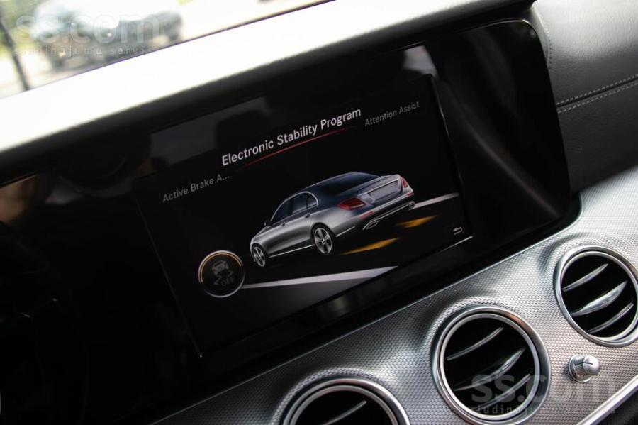 Pelēks Mercedes-Benz E 350 2016 Tukums, ar dzinēja tilpumu 3.00 L un nobraukumu 158 tūkst. km par 21990 €, foto 21 vietnē AUTOMOTO.COM.LV
