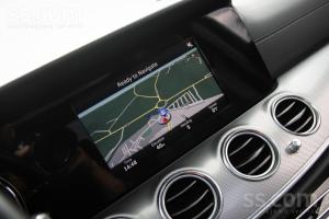 Pelēks Mercedes-Benz E 350 2016 Tukums, ar dzinēja tilpumu 3.00 L un nobraukumu 158 tūkst. km par 21990 €, foto 22 vietnē AUTOMOTO.COM.LV