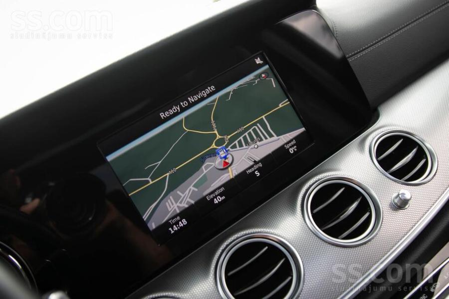 Pelēks Mercedes-Benz E 350 2016 Tukums, ar dzinēja tilpumu 3.00 L un nobraukumu 158 tūkst. km par 21990 €, foto 22 vietnē AUTOMOTO.COM.LV