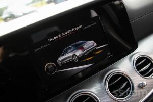 Pelēks Mercedes-Benz E 350 2016 Tukums, ar dzinēja tilpumu 3.00 L un nobraukumu 158 tūkst. km par 21990 €, foto 27 vietnē AUTOMOTO.COM.LV