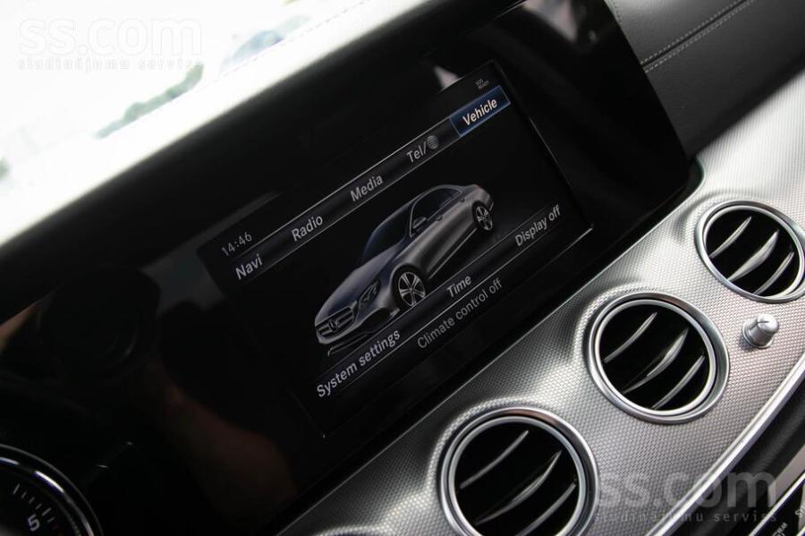 Pelēks Mercedes-Benz E 350 2016 Tukums, ar dzinēja tilpumu 3.00 L un nobraukumu 158 tūkst. km par 21990 €, foto 30 vietnē AUTOMOTO.COM.LV