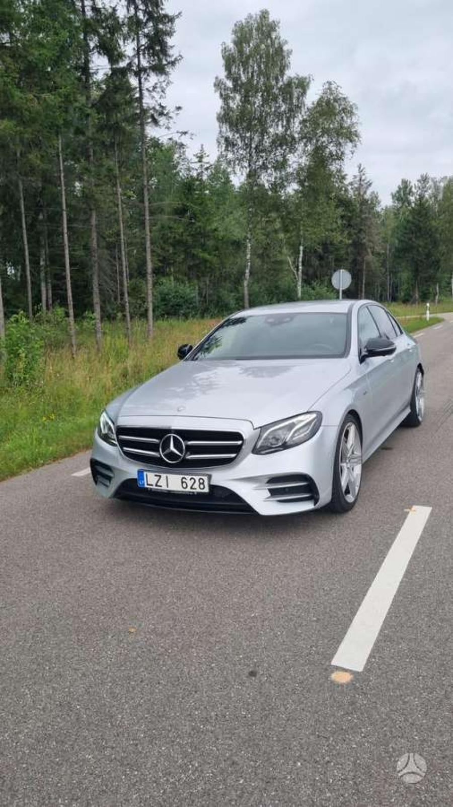 Pelēks Mercedes-Benz E 350 2016 Kauņa, ar dzinēja tilpumu 2.99 L un nobraukumu 222 tūkst. km par 21300 €, foto 4 vietnē AUTOMOTO.COM.LV