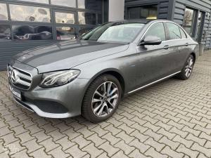 Grey Mercedes-Benz E 350 2017 in Kaunas, with an engine capacity of 2.00 L and mileage of 97 thousand km for 26510 €, photo 6 on AUTOMOTO.COM.LV