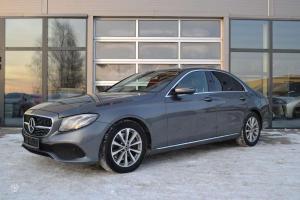 Grey Mercedes-Benz E 350 2017 in Vilnius, with an engine capacity of 2.99 L and mileage of 196 thousand km for 23000 €, photo 2 on AUTOMOTO.COM.LV