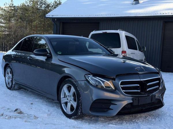 Grey Mercedes-Benz E 350 2017 in Rokiskis, with an engine capacity of 2.99 L and mileage of 292 thousand km for 15450 €, photo 1 on AUTOMOTO.COM.LV