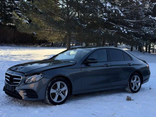 Pelēks Mercedes-Benz E 350 2017 Rokiškis, ar dzinēja tilpumu 2.99 L un nobraukumu 292 tūkst. km par 15450 €, foto 8 vietnē AUTOMOTO.COM.LV