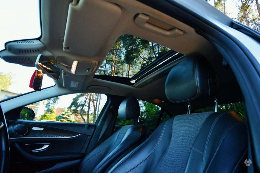 Pelēks Mercedes-Benz E 350 2017 Kauņa, ar dzinēja tilpumu 3.00 L un nobraukumu 200 tūkst. km par 18800 €, foto 12 vietnē AUTOMOTO.COM.LV