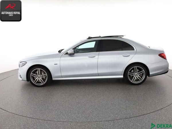 Grey Mercedes-Benz E 350 2018 in Kaunas, with an engine capacity of 2.00 L and mileage of 74 thousand km for 30516 €, photo 2 on AUTOMOTO.COM.LV