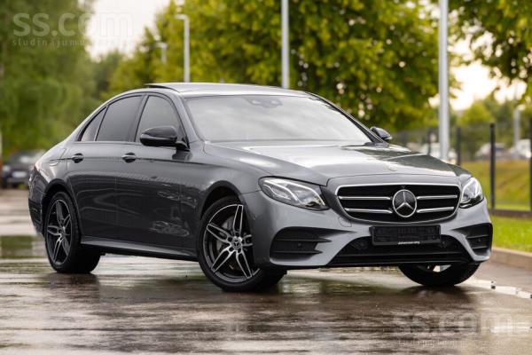 Grey Mercedes-Benz E 350 2018 in Riga, with an engine capacity of 2.00 L and mileage of 0 thousand km for 21800 €, photo 3 on AUTOMOTO.COM.LV
