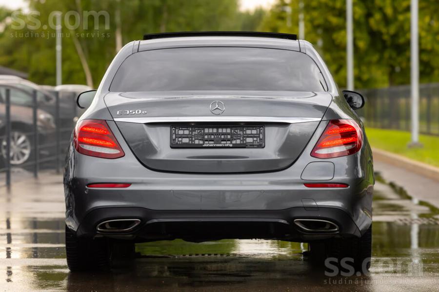 Grey Mercedes-Benz E 350 2018 in Riga, with an engine capacity of 2.00 L and mileage of 0 thousand km for 21800 €, photo 6 on AUTOMOTO.COM.LV