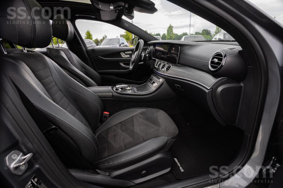 Grey Mercedes-Benz E 350 2018 in Riga, with an engine capacity of 2.00 L and mileage of 0 thousand km for 21800 €, photo 9 on AUTOMOTO.COM.LV