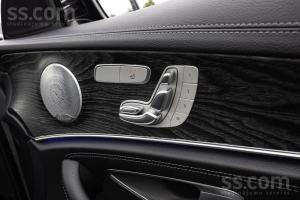 Grey Mercedes-Benz E 350 2018 in Riga, with an engine capacity of 2.00 L and mileage of 0 thousand km for 21800 €, photo 11 on AUTOMOTO.COM.LV