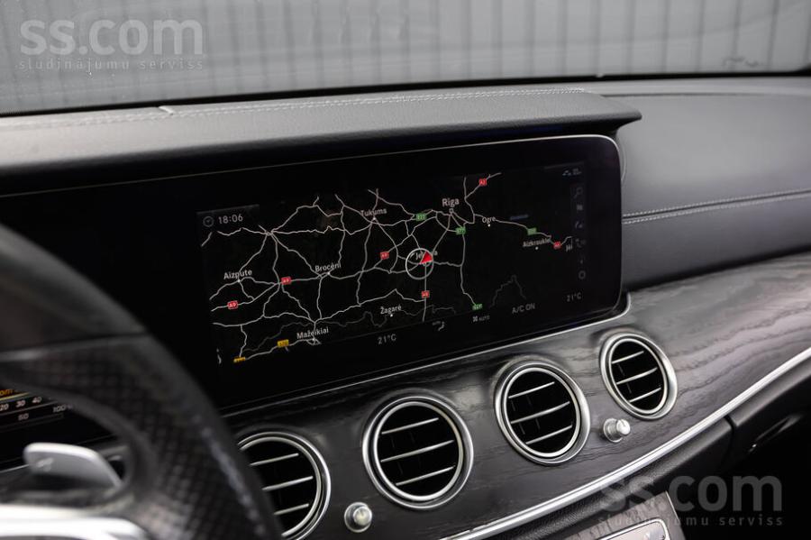 Grey Mercedes-Benz E 350 2018 in Riga, with an engine capacity of 2.00 L and mileage of 0 thousand km for 21800 €, photo 30 on AUTOMOTO.COM.LV