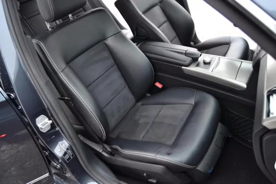 Grey Mercedes-Benz E 350 2009 in Jekabpils, with an engine capacity of 3.00 L and mileage of 291 thousand km for 9300 €, photo 10 on AUTOMOTO.COM.LV