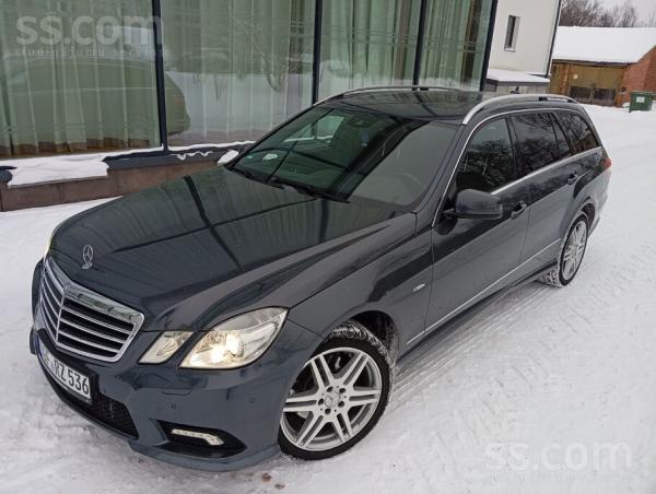 Pelēks Mercedes-Benz E 350 2010 Balvi, ar dzinēja tilpumu 3.00 L un nobraukumu 250 tūkst. km par 7775 €, foto 3 vietnē AUTOMOTO.COM.LV
