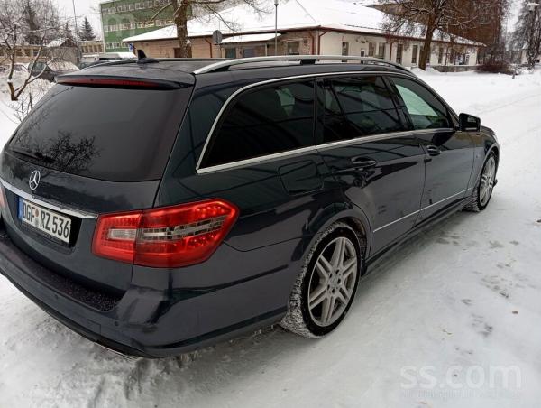 Pelēks Mercedes-Benz E 350 2010 Balvi, ar dzinēja tilpumu 3.00 L un nobraukumu 250 tūkst. km par 7775 €, foto 9 vietnē AUTOMOTO.COM.LV