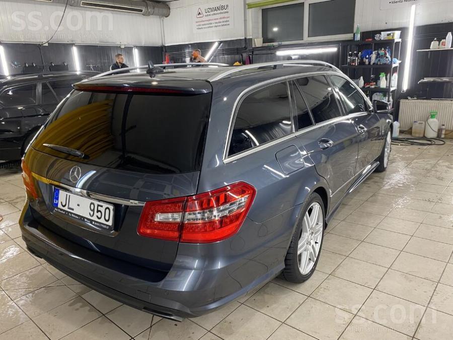 Pelēks Mercedes-Benz E 350 2010 Rīga, ar dzinēja tilpumu 3.00 L un nobraukumu 350 tūkst. km par 9150 €, foto 3 vietnē AUTOMOTO.COM.LV
