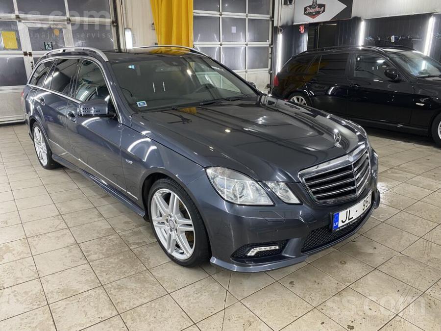 Pelēks Mercedes-Benz E 350 2010 Rīga, ar dzinēja tilpumu 3.00 L un nobraukumu 350 tūkst. km par 9150 €, foto 4 vietnē AUTOMOTO.COM.LV