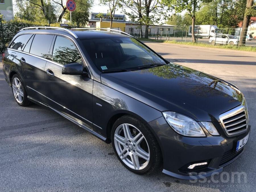Pelēks Mercedes-Benz E 350 2010 Rīga, ar dzinēja tilpumu 3.00 L un nobraukumu 350 tūkst. km par 9150 €, foto 17 vietnē AUTOMOTO.COM.LV