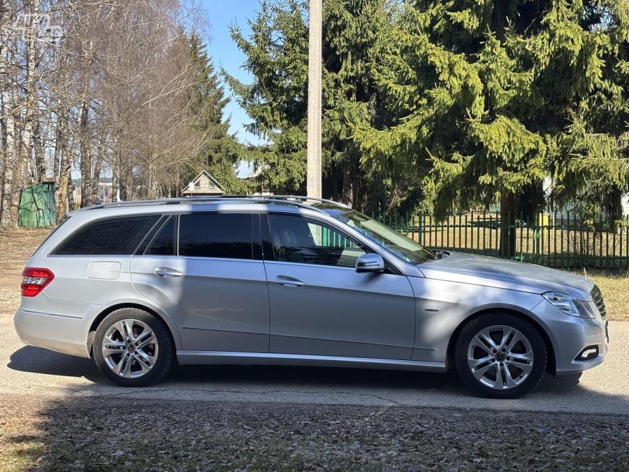 Pelēks Mercedes-Benz E 350 2010 Utena, ar dzinēja tilpumu 3.00 L un nobraukumu 319 tūkst. km par 5650 €, foto 5 vietnē AUTOMOTO.COM.LV