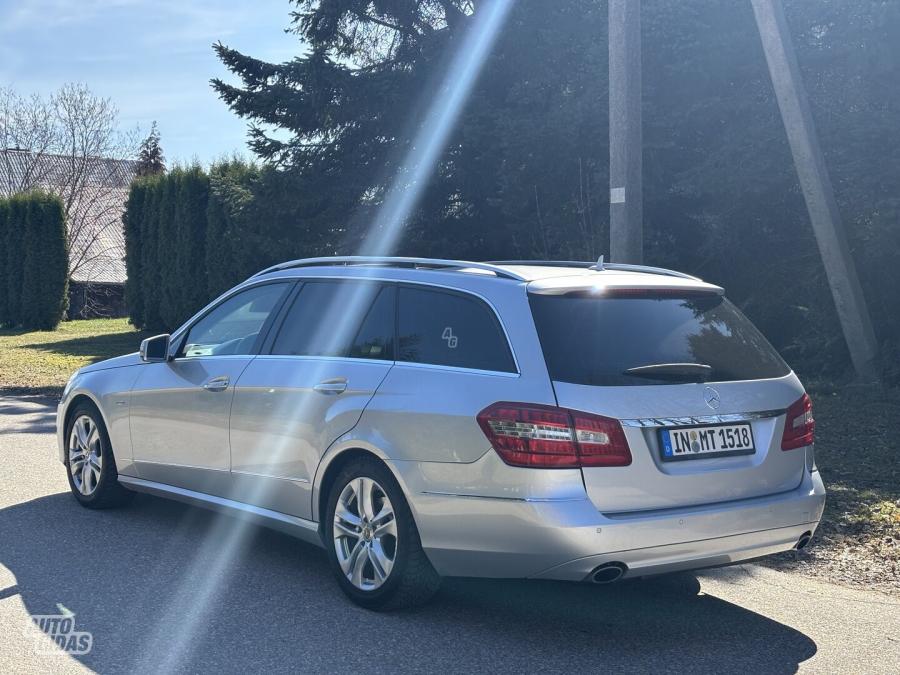 Pelēks Mercedes-Benz E 350 2010 Utena, ar dzinēja tilpumu 3.00 L un nobraukumu 319 tūkst. km par 5650 €, foto 8 vietnē AUTOMOTO.COM.LV
