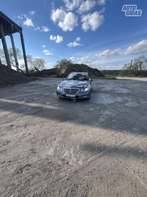 Pelēks Mercedes-Benz E 350 2010 Šakiai, ar dzinēja tilpumu 3.00 L un nobraukumu 285 tūkst. km par 6500 €, foto 3 vietnē AUTOMOTO.COM.LV