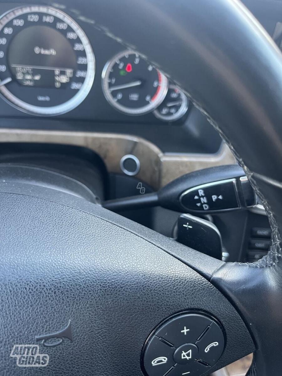 Pelēks Mercedes-Benz E 350 2010 Šakiai, ar dzinēja tilpumu 3.00 L un nobraukumu 285 tūkst. km par 6500 €, foto 15 vietnē AUTOMOTO.COM.LV