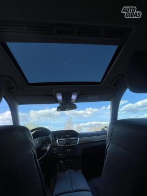 Pelēks Mercedes-Benz E 350 2010 Šakiai, ar dzinēja tilpumu 3.00 L un nobraukumu 285 tūkst. km par 6500 €, foto 26 vietnē AUTOMOTO.COM.LV
