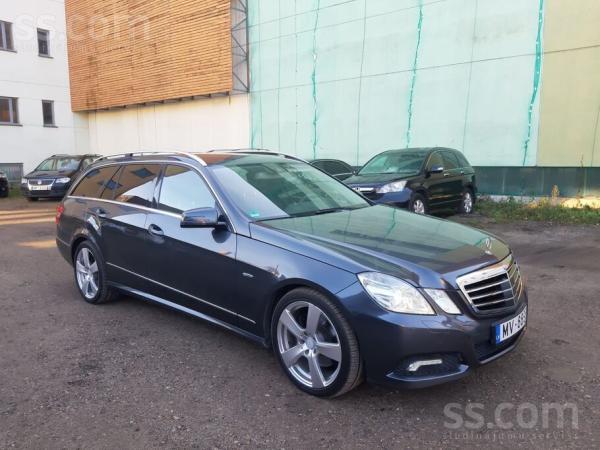 Grey Mercedes-Benz E 350 2010 in Daugavpils, with an engine capacity of 3.00 L and mileage of 0 thousand km for 9950 €, photo 4 on AUTOMOTO.COM.LV