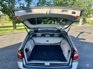 Pelēks Mercedes-Benz E 350 2010 Šauļi, ar dzinēja tilpumu 2.99 L un nobraukumu 268 tūkst. km par 6650 €, foto 14 vietnē AUTOMOTO.COM.LV