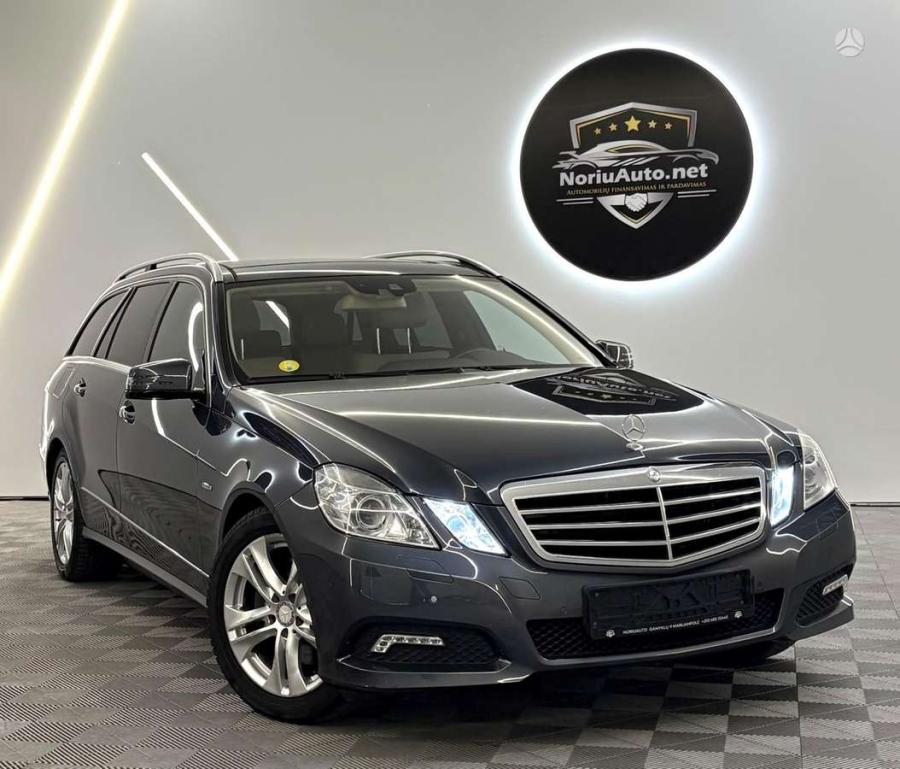 Grey Mercedes-Benz E 350 2010 in Marijampole, with an engine capacity of 2.99 L and mileage of 267 thousand km for 8999 €, photo 1 on AUTOMOTO.COM.LV
