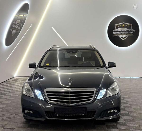Grey Mercedes-Benz E 350 2010 in Marijampole, with an engine capacity of 2.99 L and mileage of 267 thousand km for 8999 €, photo 5 on AUTOMOTO.COM.LV