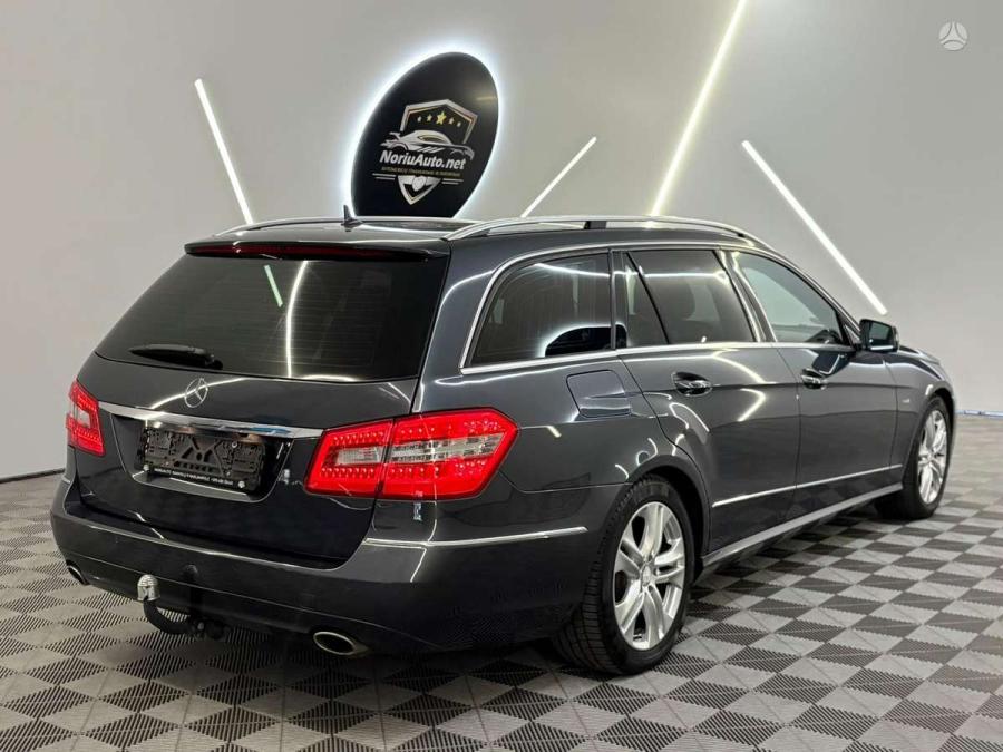 Grey Mercedes-Benz E 350 2010 in Marijampole, with an engine capacity of 2.99 L and mileage of 267 thousand km for 8999 €, photo 32 on AUTOMOTO.COM.LV