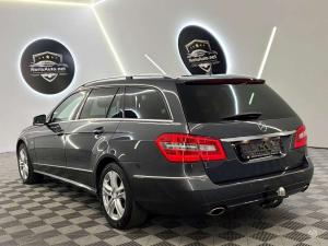 Grey Mercedes-Benz E 350 2010 in Marijampole, with an engine capacity of 2.99 L and mileage of 267 thousand km for 8999 €, photo 35 on AUTOMOTO.COM.LV