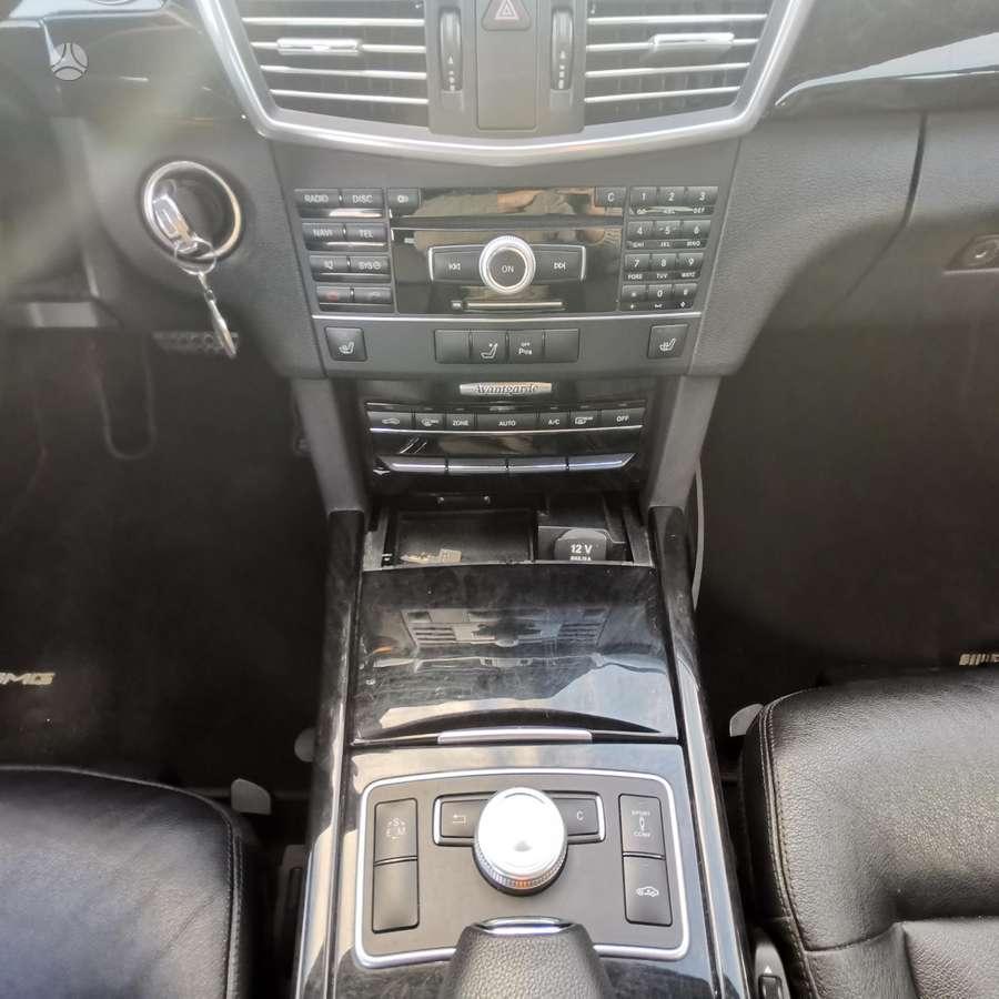 Grey Mercedes-Benz E 350 2010 in Telschi, with an engine capacity of 3.50 L and mileage of 250 thousand km for 7500 €, photo 14 on AUTOMOTO.COM.LV