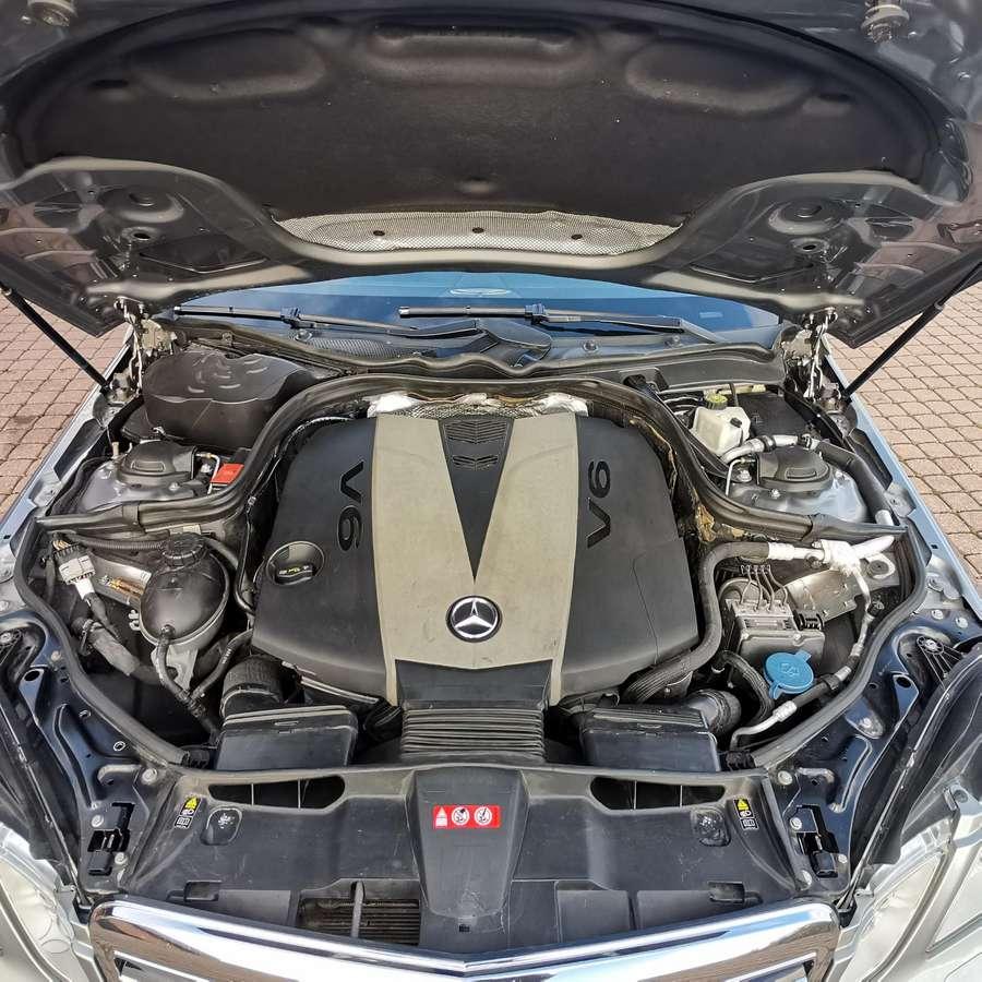 Grey Mercedes-Benz E 350 2010 in Telschi, with an engine capacity of 3.50 L and mileage of 250 thousand km for 7500 €, photo 19 on AUTOMOTO.COM.LV