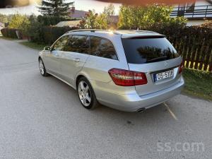 Pelēks Mercedes-Benz E 350 2010 Rīga, ar dzinēja tilpumu 3.00 L un nobraukumu 290 tūkst. km par 7150 €, foto 4 vietnē AUTOMOTO.COM.LV