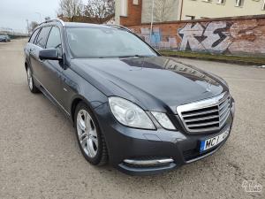 Pelēks Mercedes-Benz E 350 2011 Šauļi, ar dzinēja tilpumu 3.00 L un nobraukumu 297 tūkst. km par 6100 €, foto 4 vietnē AUTOMOTO.COM.LV