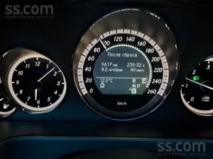 Grey Mercedes-Benz E 350 2011 in Daugavpils, with an engine capacity of 3.00 L and mileage of 467 thousand km for 7500 €, photo 9 on AUTOMOTO.COM.LV