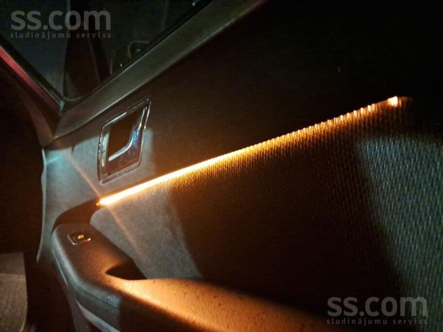 Grey Mercedes-Benz E 350 2011 in Daugavpils, with an engine capacity of 3.00 L and mileage of 467 thousand km for 7500 €, photo 11 on AUTOMOTO.COM.LV