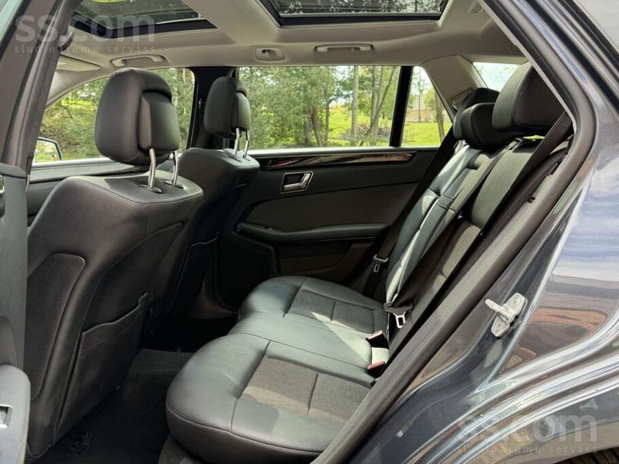 Grey Mercedes-Benz E 350 2011 in Rezekne, with an engine capacity of 3.00 L and mileage of 284 thousand km for 6490 €, photo 12 on AUTOMOTO.COM.LV