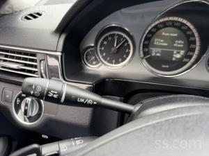 Grey Mercedes-Benz E 350 2011 in Rezekne, with an engine capacity of 3.00 L and mileage of 284 thousand km for 6490 €, photo 16 on AUTOMOTO.COM.LV