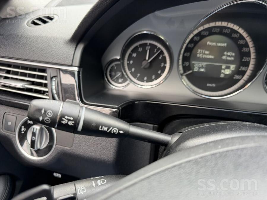 Grey Mercedes-Benz E 350 2011 in Rezekne, with an engine capacity of 3.00 L and mileage of 284 thousand km for 6490 €, photo 16 on AUTOMOTO.COM.LV