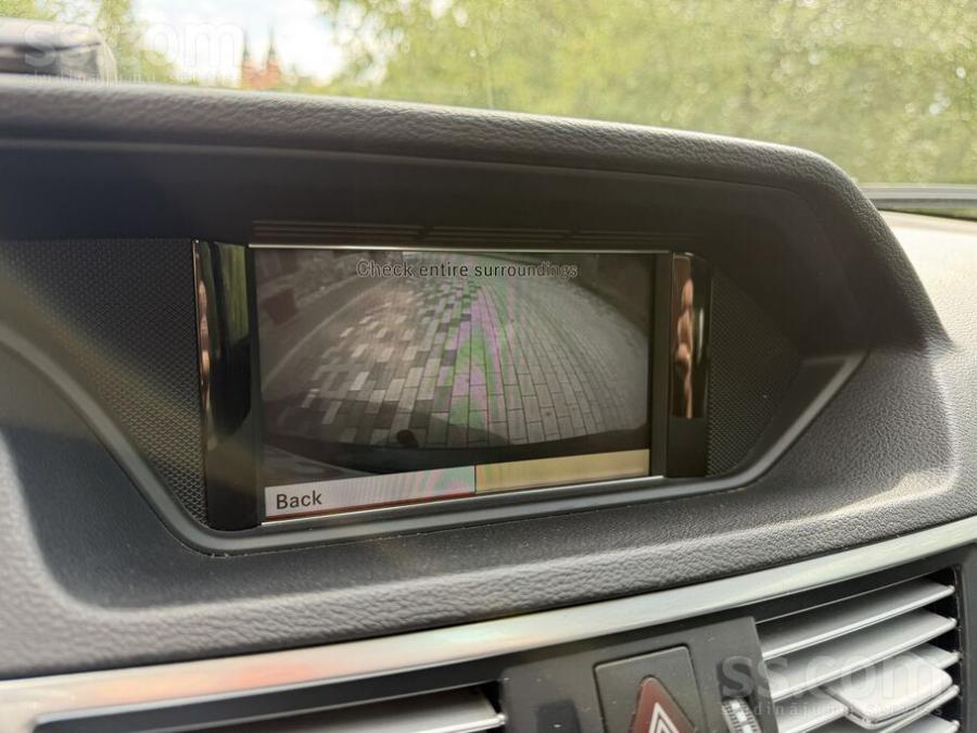 Grey Mercedes-Benz E 350 2011 in Rezekne, with an engine capacity of 3.00 L and mileage of 284 thousand km for 6490 €, photo 17 on AUTOMOTO.COM.LV