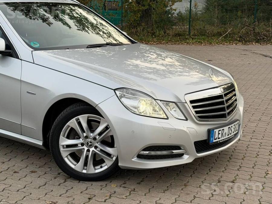 Pelēks Mercedes-Benz E 350 2011 Rīga, ar dzinēja tilpumu 3.00 L un nobraukumu 0 tūkst. km par 6950 €, foto 13 vietnē AUTOMOTO.COM.LV
