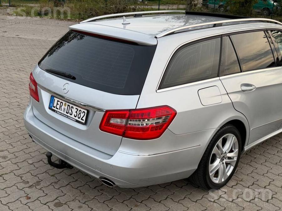 Pelēks Mercedes-Benz E 350 2011 Rīga, ar dzinēja tilpumu 3.00 L un nobraukumu 0 tūkst. km par 6950 €, foto 15 vietnē AUTOMOTO.COM.LV