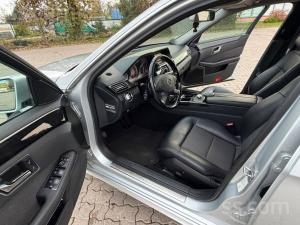 Pelēks Mercedes-Benz E 350 2011 Rīga, ar dzinēja tilpumu 3.00 L un nobraukumu 0 tūkst. km par 6950 €, foto 21 vietnē AUTOMOTO.COM.LV